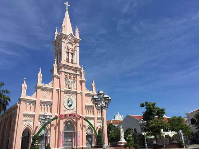 The 8 Most Beautiful French Colonial-Era Churches in Vietnam travel ...