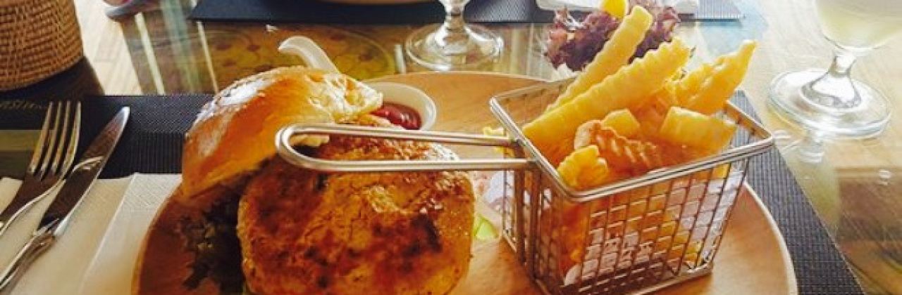 SHY BAR (, Koh Lipe) - Restaurant Reviews, Menu & Contact | Trip.com