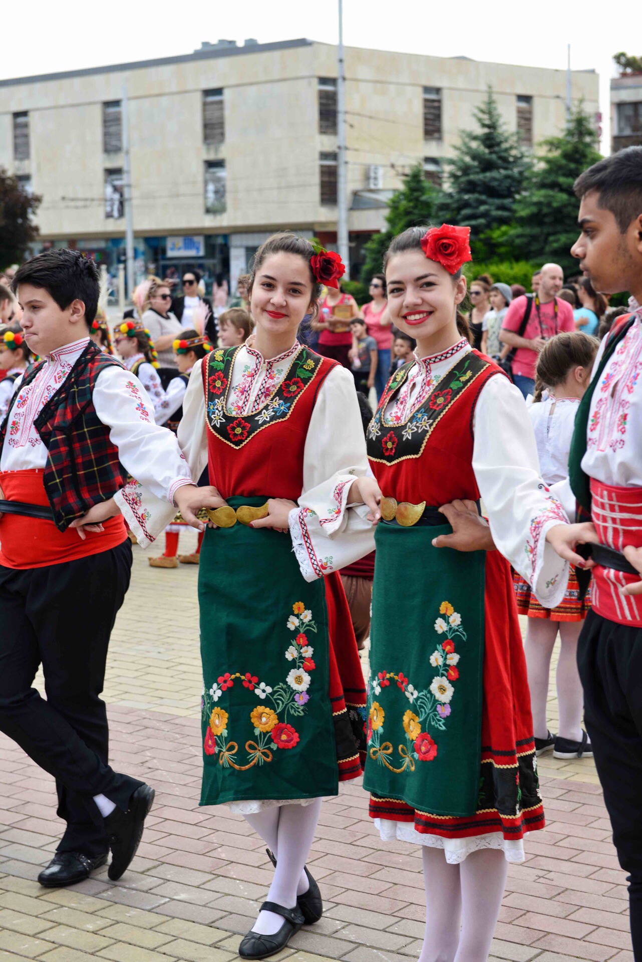 Bulgarian People Look Like