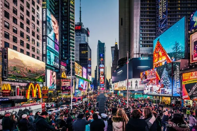 Best Things to Do When Visiting Times Square travel notes and guides ...