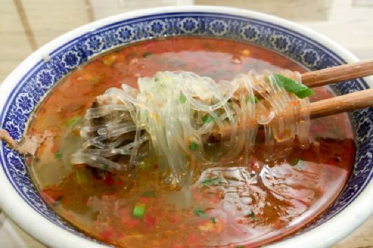 Ma jia lao liu shui pen niu yang rou yang za gao (The bell tower The ...