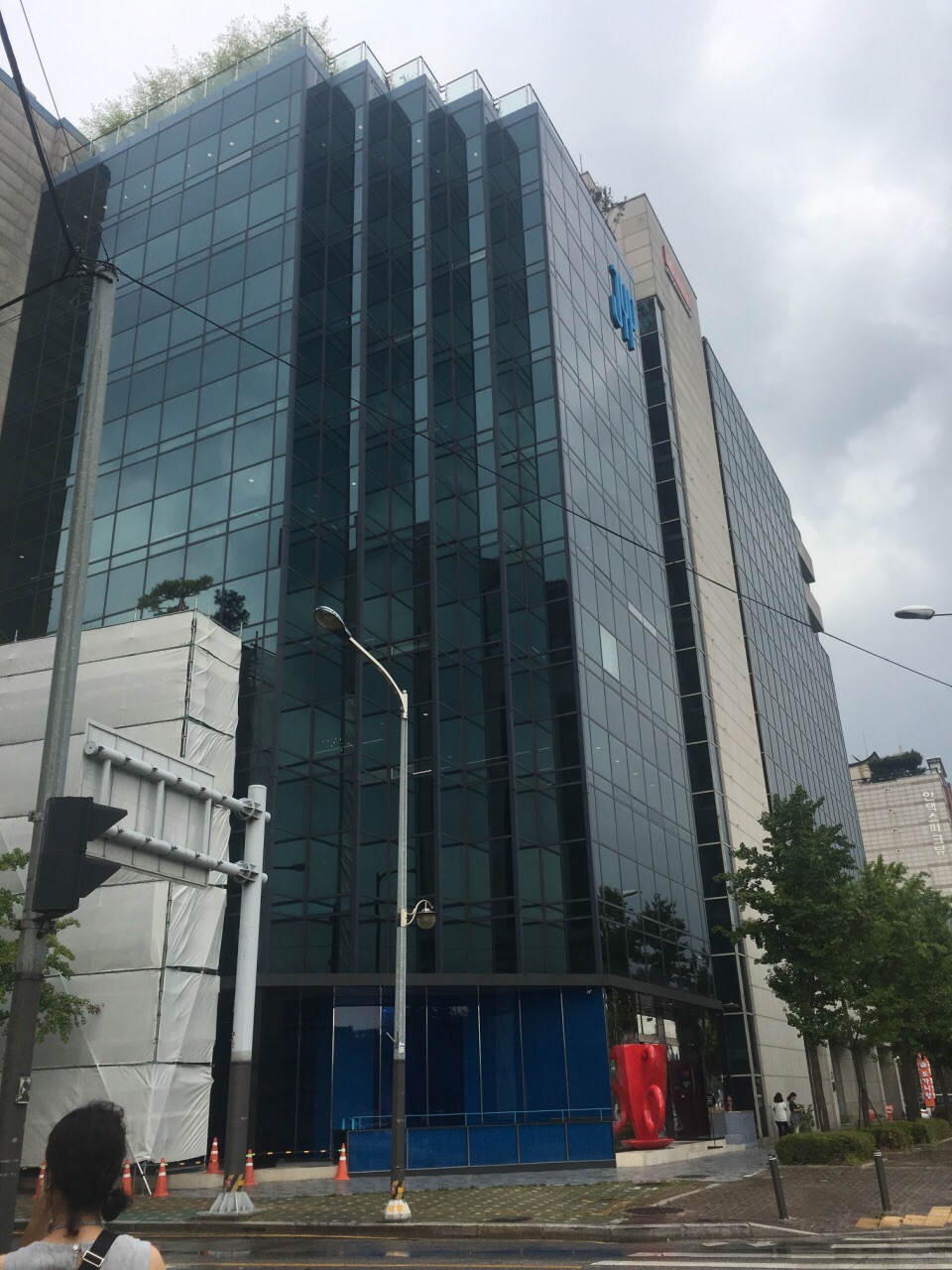 Jyp Entertainment Building
