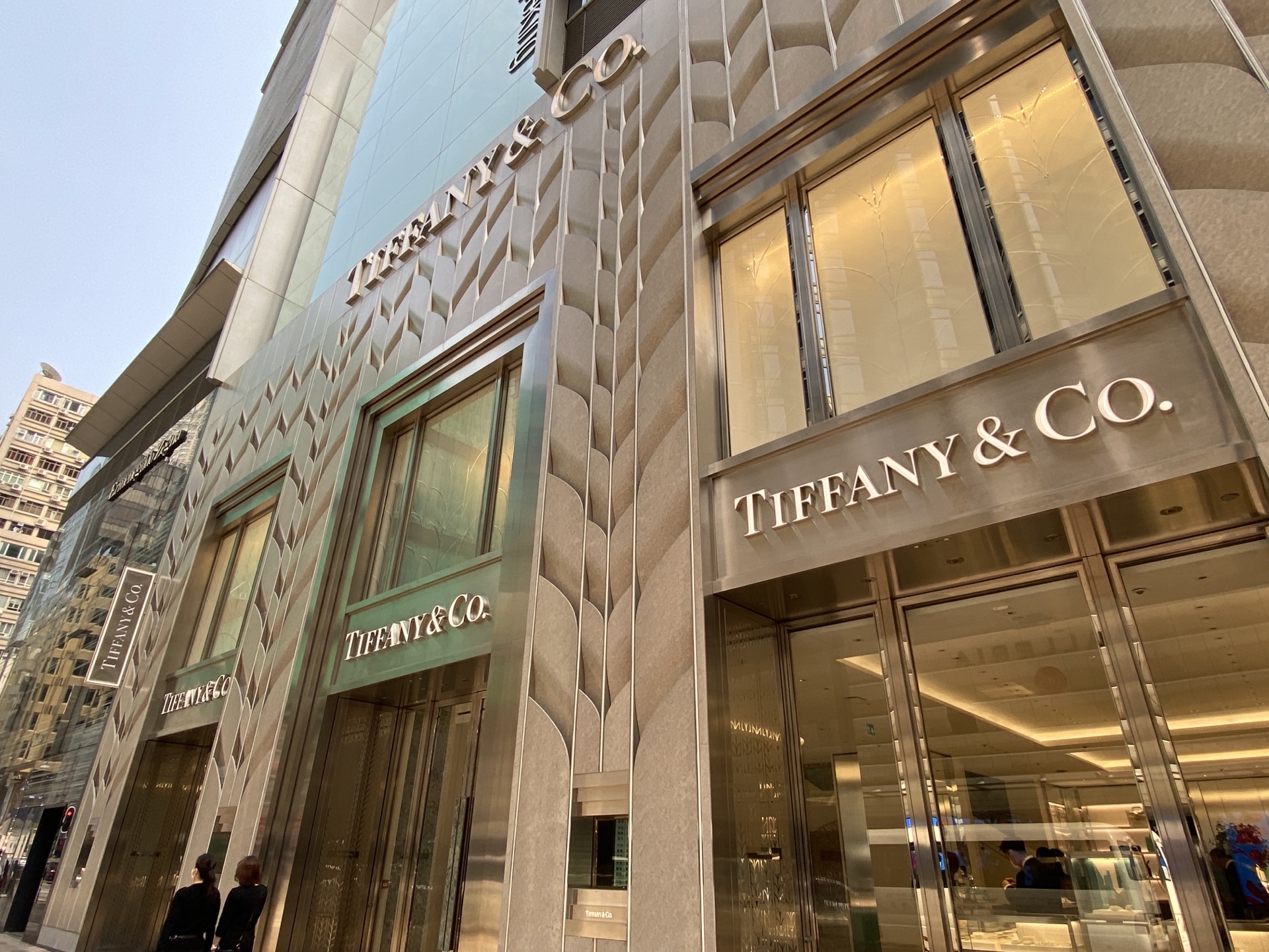 Tiffany Largest Asia Flagship Is Now Open At One Peking, 58% OFF