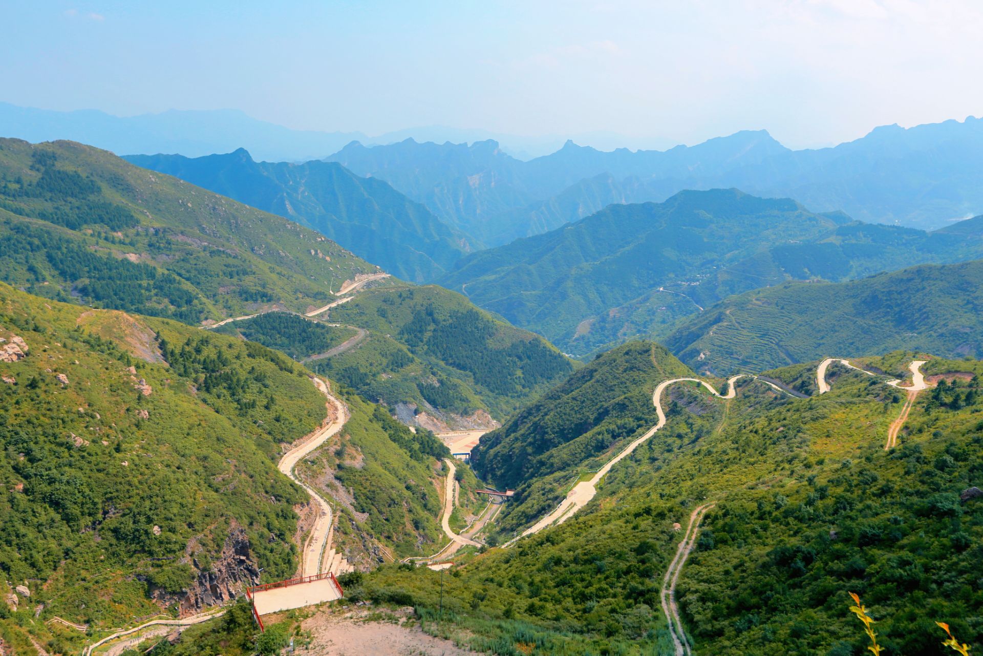 Fangshan District Travel Guide 2023 - Things to Do, What To Eat & Tips ...