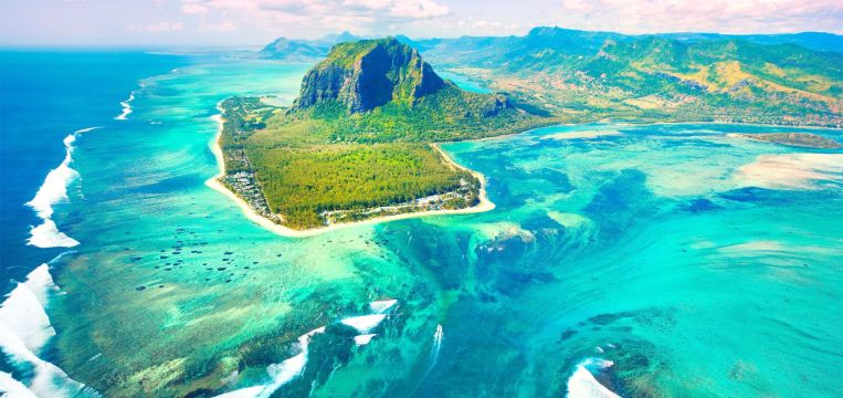 Le Morne Travel Guide 2026: Top Attractions, Things to Do & Deals ...