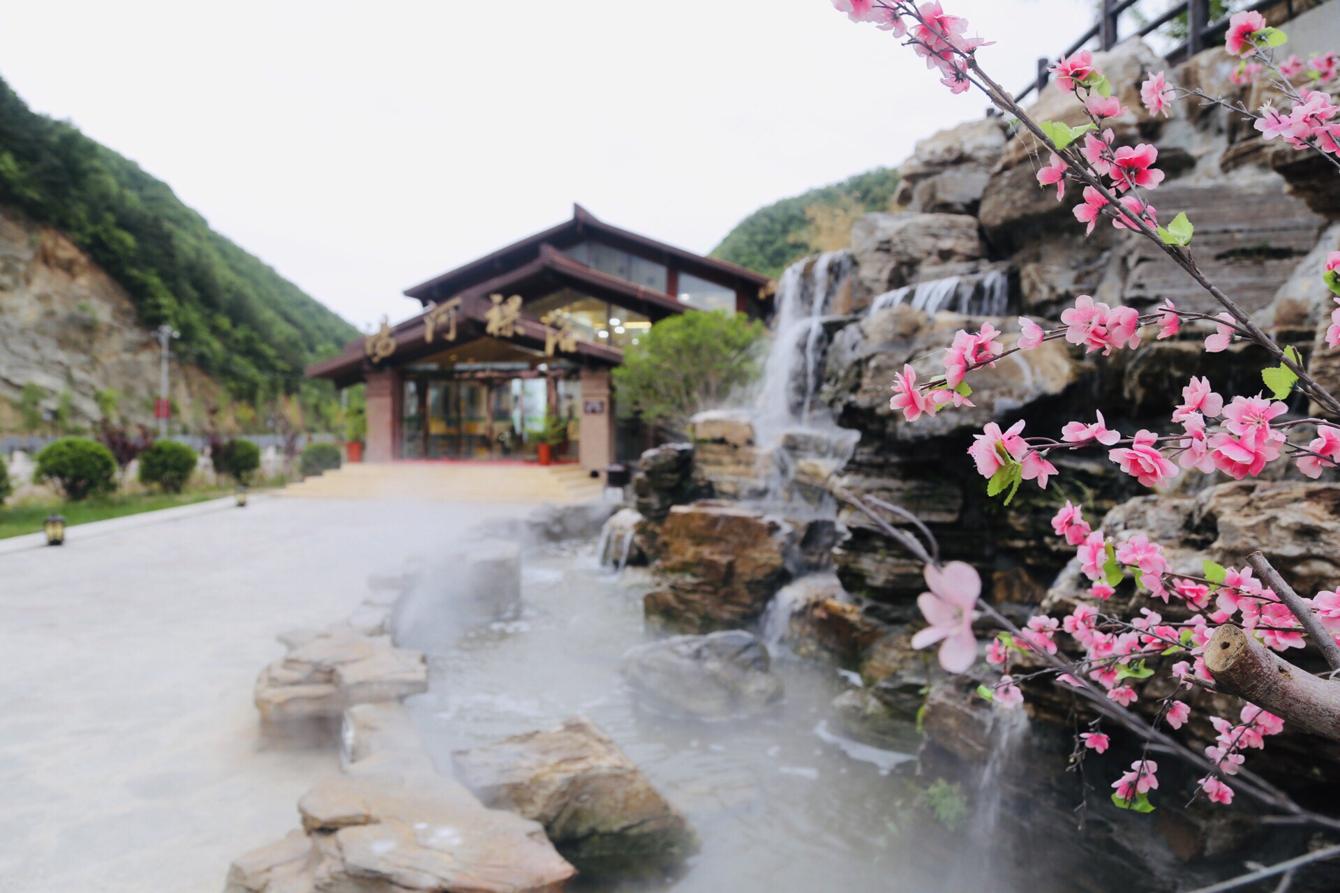 Lushi Travel Guide 2023 - Things to Do, What To Eat & Tips | Trip.com