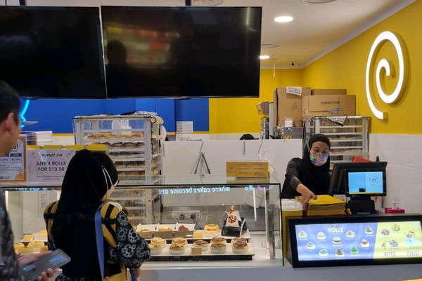 Rrooll - A New Cinnamon Roll Shop | Trip.com Singapore