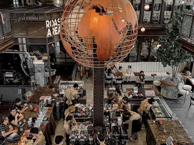 Rolling Roasters | Trip.com กรุงเทพฯ