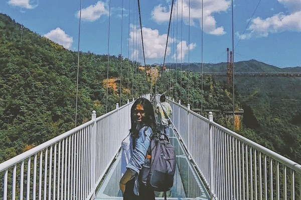 Glass Bridge Experience in Zhejiang 🌁 | Trip.com Pan'an
