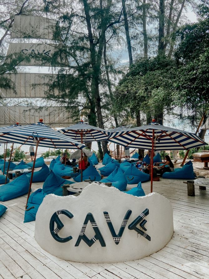 🏖Cave Beach Club 🧡 | Trip.com ระยอง บล็อกท่องเที่ยว