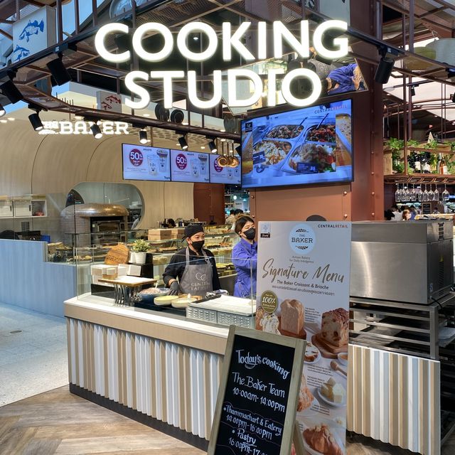 Famous food court @ Central World | Trip.com Bangkok