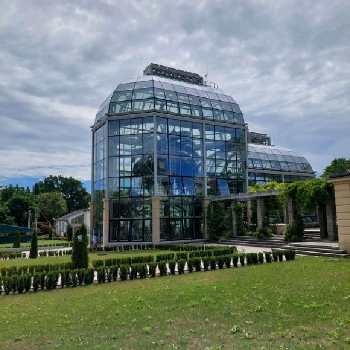 Apotek Century Botania Garden Batam | Fasci Garden