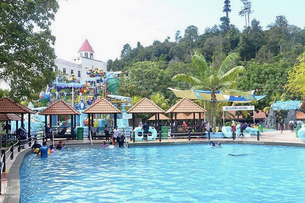 Bukit Gambang Water Park - KL, Malaysia | Trip.com Kuantan