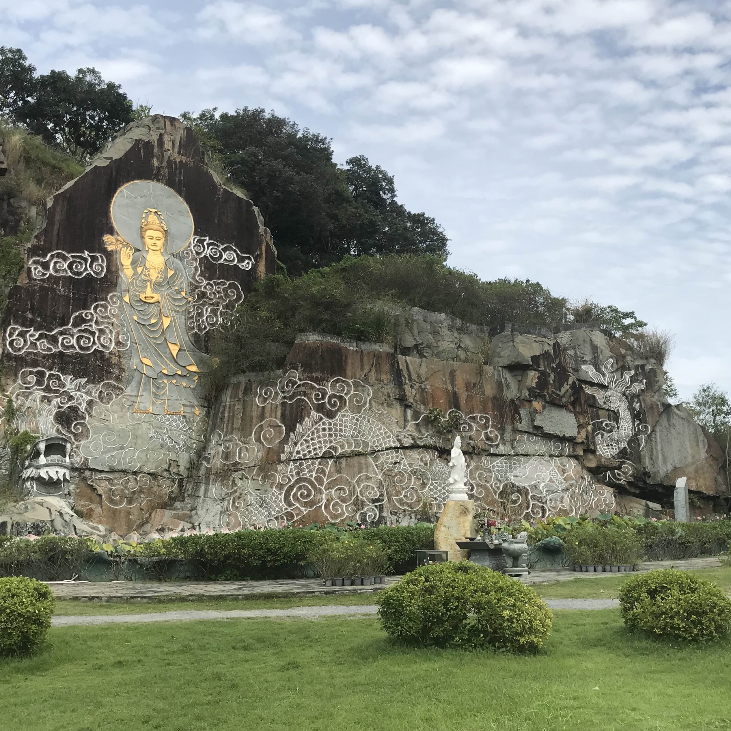 Buu Long Travel Guide 2024 - Things to Do, What To Eat & Tips | Trip.com