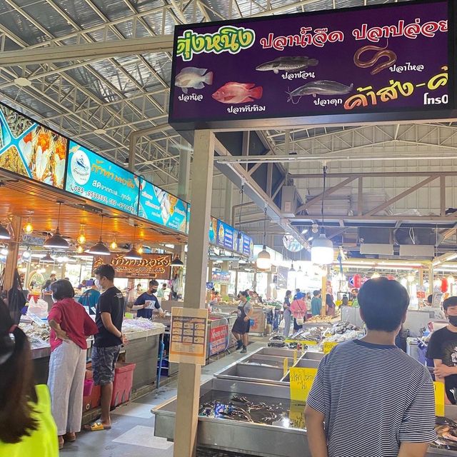 Thonburi Market Place平價海鮮｜Trip.com 曼谷