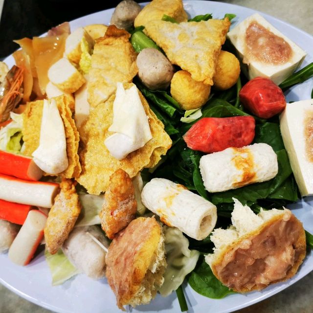 Must try fresh steamboat at malaysia | Trip.com Malaysia