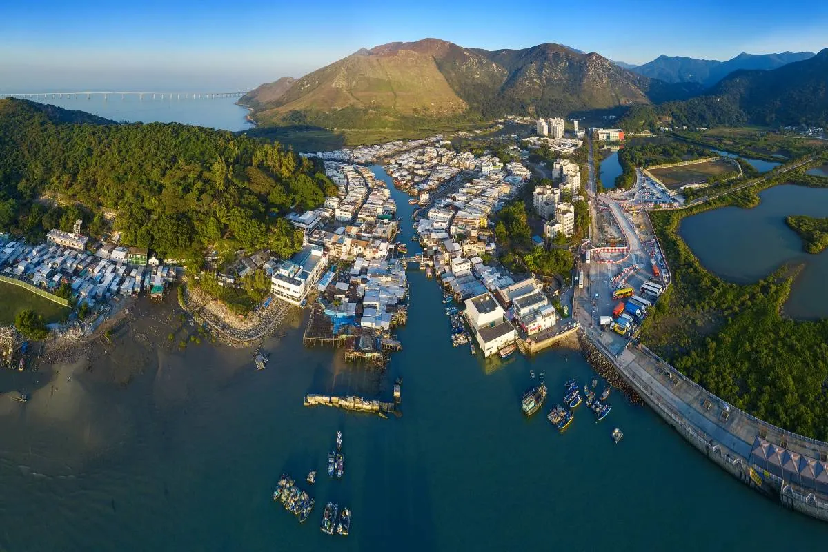 2024端午節好去處｜乘大澳觀光小艇，賞大澳端午龍舟遊 | 大澳街市街: 日期及行程 | Trip.com