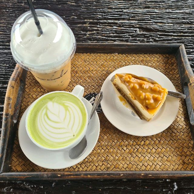 Jadae House - Iron Dark cafe ดอยช้าง | Trip.com เชียงราย