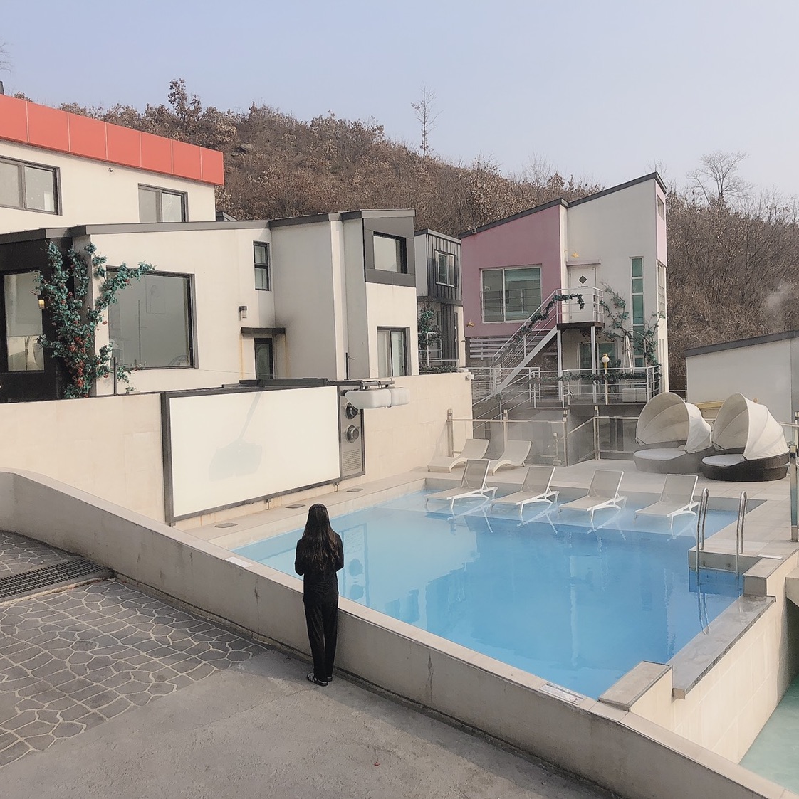 풀빌라더시크릿 북한강점, 밤수영하기 좋은 곳🏊‍♀️ | 트립닷컴 제주도 트래블로그