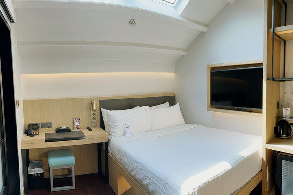 Kesa House — Deluxe Room 🌌 | Trip.com Singapore