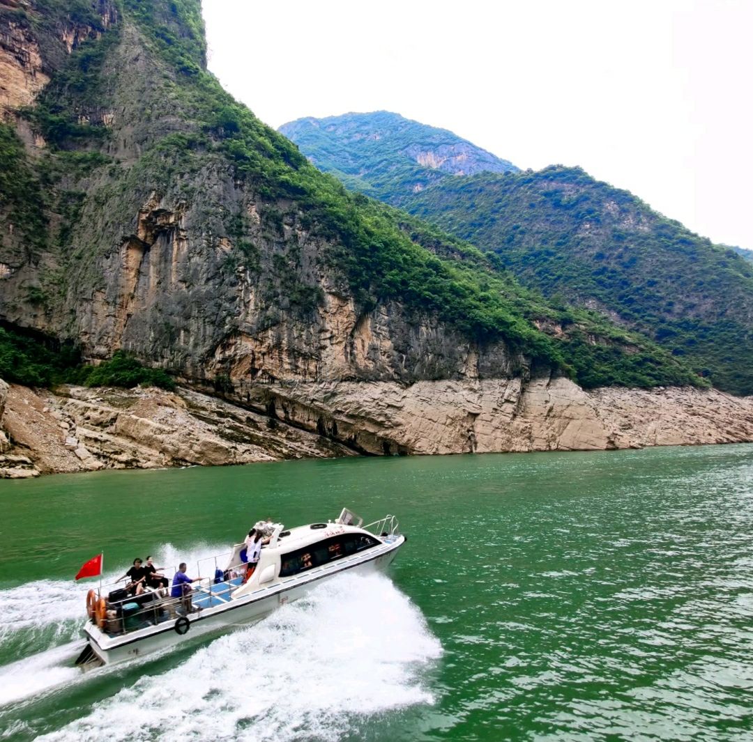 Wushan County Travel Guide 2024 - Things to Do, What To Eat & Tips ...