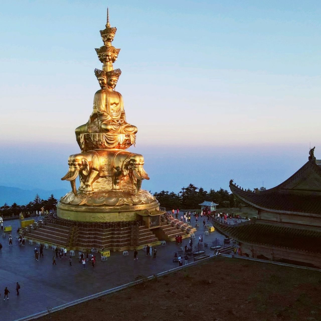 Emeishan Travel Guide 2023 - Things to Do, What To Eat & Tips | Trip.com