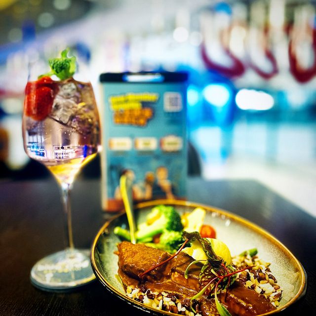 Froggy Brunch at Hangzhou Blue Frog 🐸 | Trip.com Hangzhou