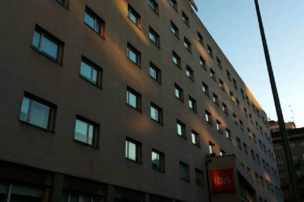 Ibis milano centro ( nice hotel to stay) | Trip.com Milan