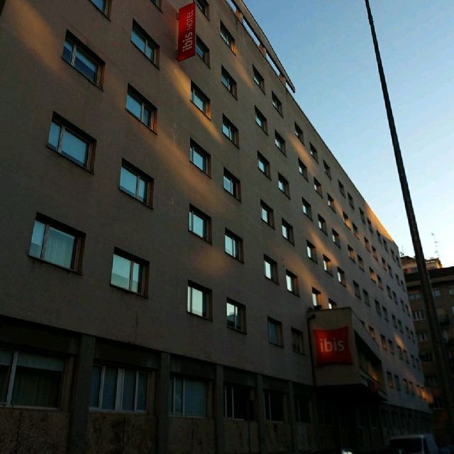 Ibis milano centro ( nice hotel to stay) | Trip.com Milan