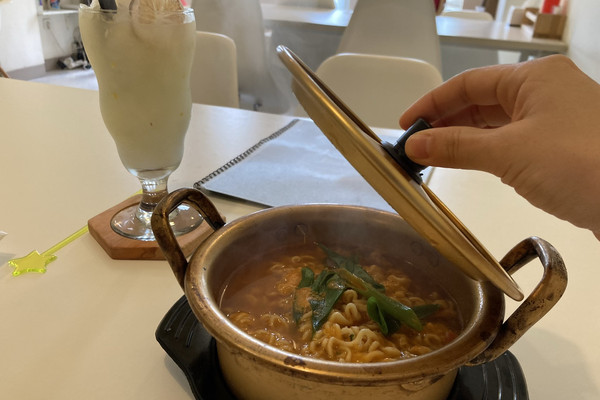 【インドネシア】韓国人も通う韓国レストラン「Baek cafe」 | Trip.com