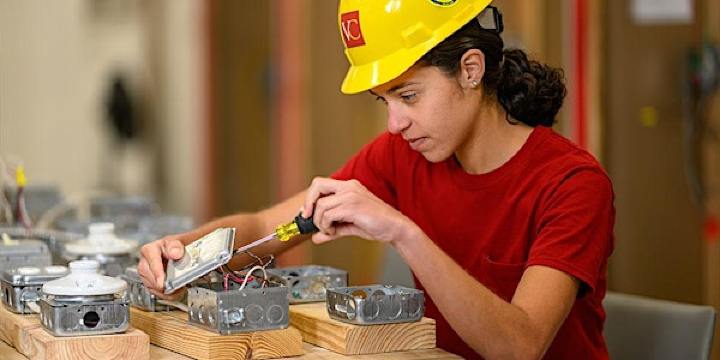 Valencia College: Residential/ Commercial Electrician Tour | 3255 ...