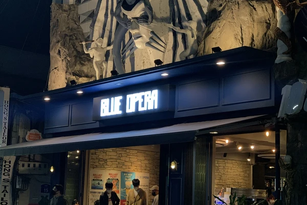 외국 감성 뿜뿜 | 트립닷컴 평택 트래블로그