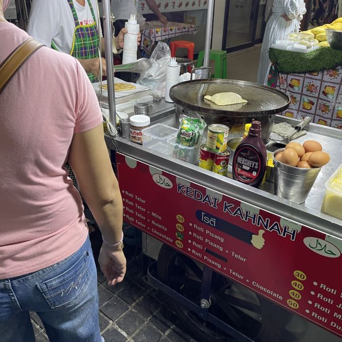 Lee Garden Night Market | Trip.com Hat Yai Travelogues