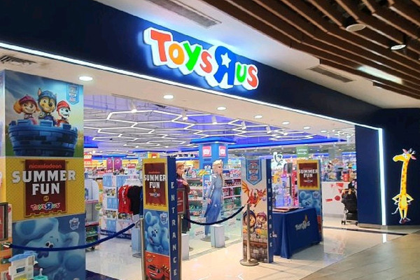 Toy R Us at Waterway Point | Trip.com Singapore