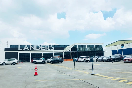 Landers Superstore Balintawak | Trip.com Manila Travelogues