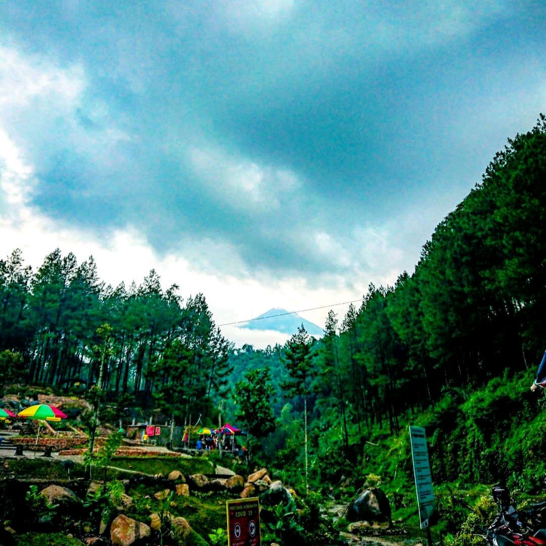 Trawas Travel Guide 2024 - Things to Do, What To Eat & Tips | Trip.com