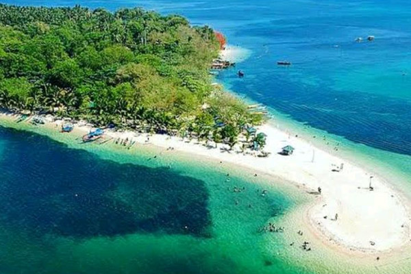 Bolitoc Beach in Sta. Cruz Zambales | Trip.com Zambales