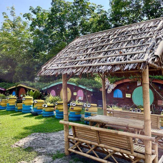 The Hobbit Stay@ Kuala Selangor Cabin Camp😍 | Trip.com Kuala Selangor