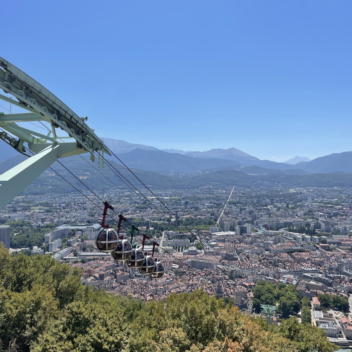 Grenoble Travel Guide 2024 - Things to Do, What To Eat & Tips | Trip.com
