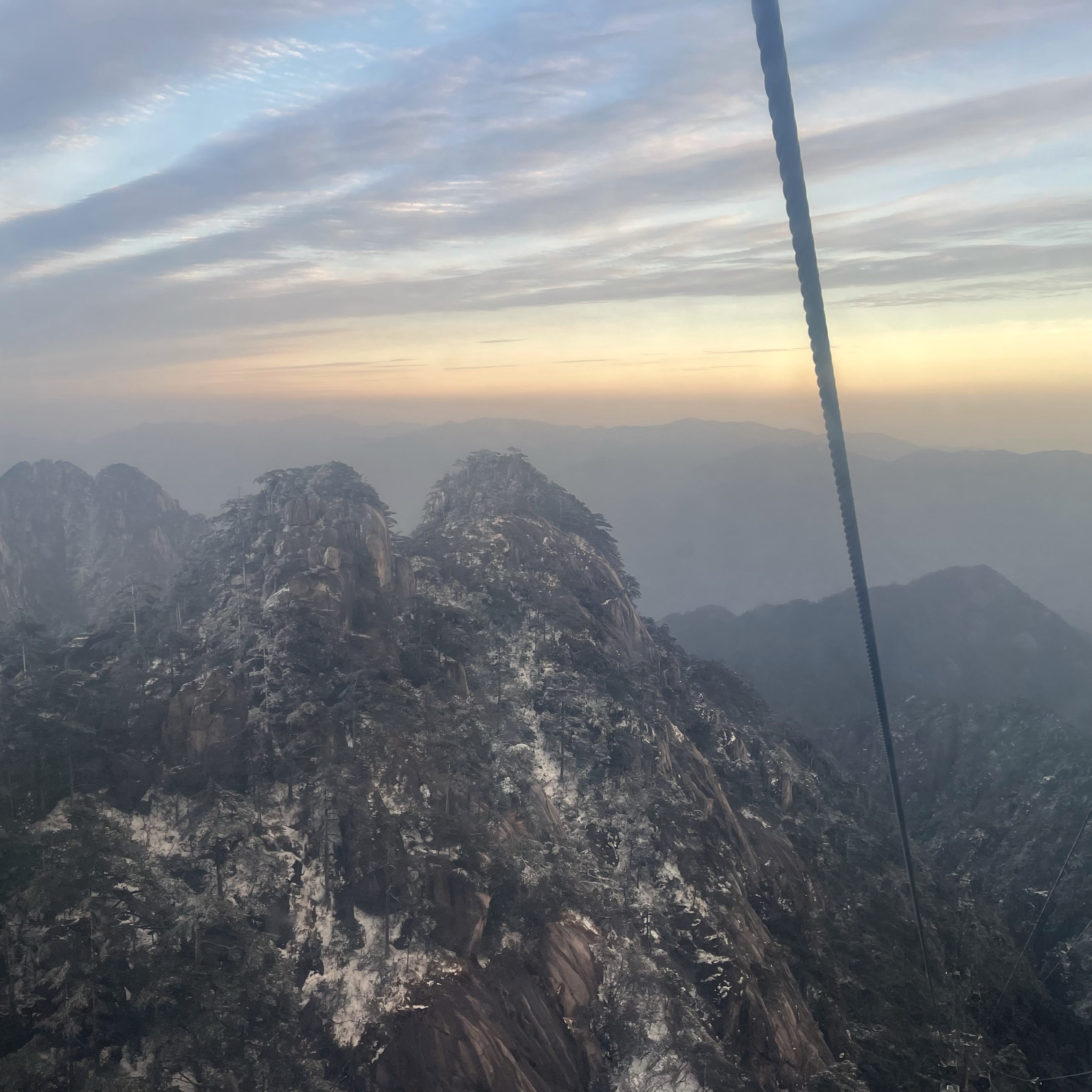 Huangshan Scenic Area Travel Guide 2023 - Things to Do, What To Eat ...