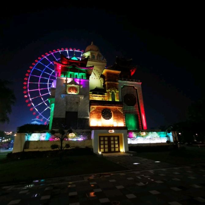visit and ride on sun wheel, danang | Trip.com Da Nang