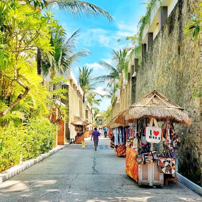 Merusaka Nusa Dua, Bali | Trip.com Rothenburg ob der Tauber Travelogues