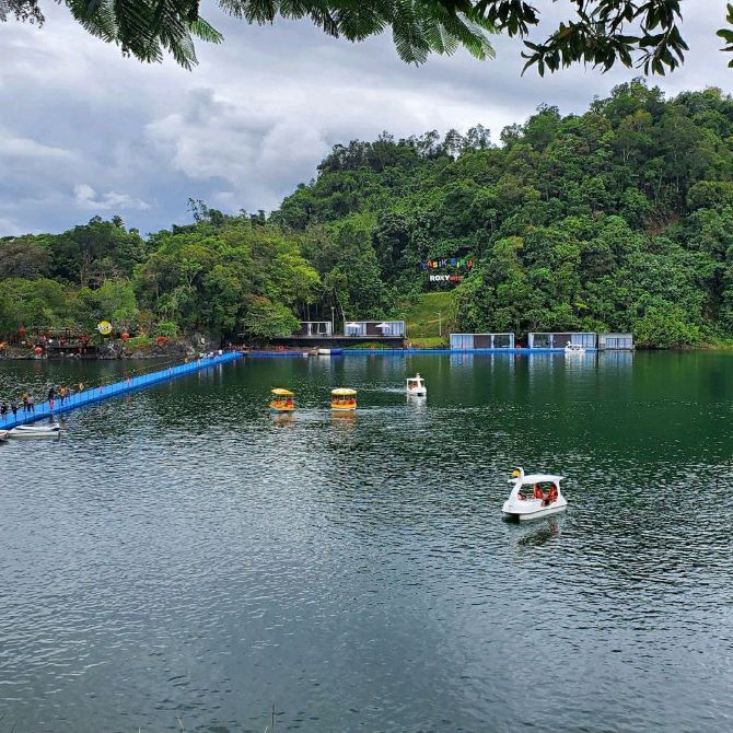 Tasik Biru ~ Blue Lake | Trip.com Bahagian Kuching Travelogues