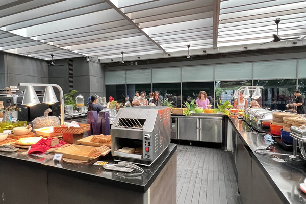 Studio M breakfast | Trip.com Singapore