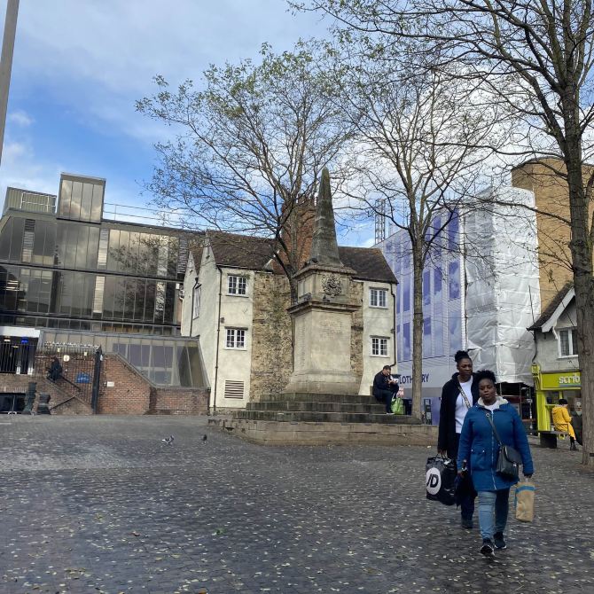 Bonn Square Oxford | Trip.com Oxford Travelogues
