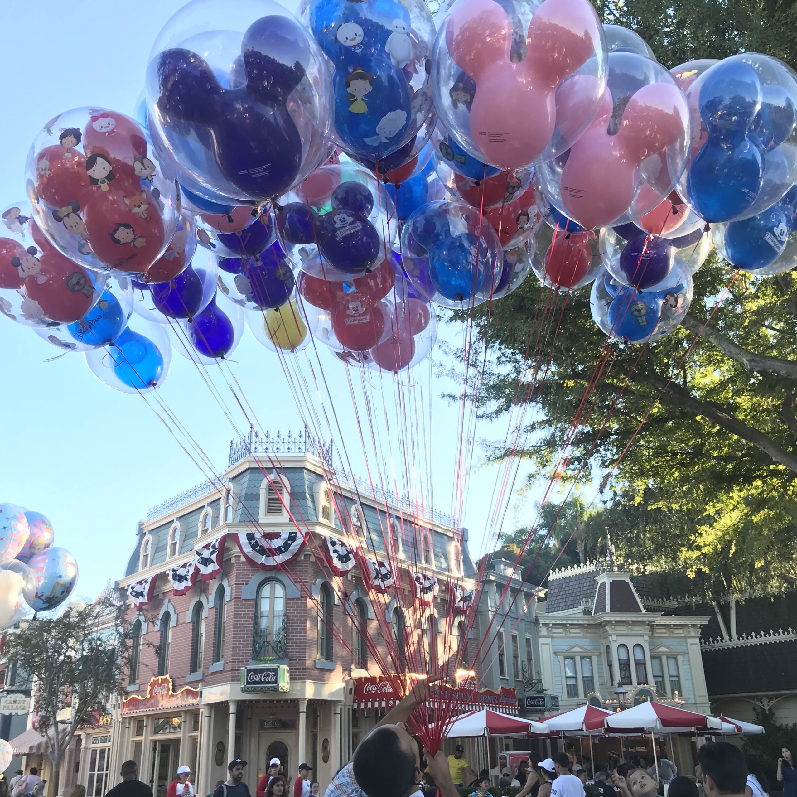 Anaheim Travel Guide 2024 - Things to Do, What To Eat & Tips | Trip.com