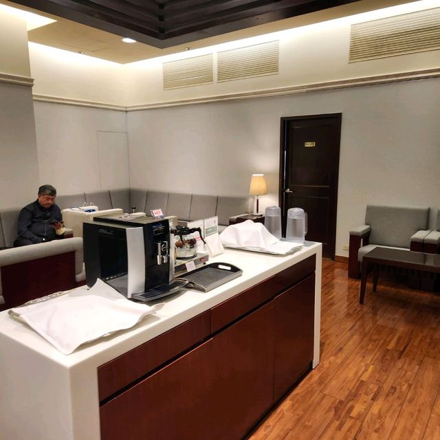 Sogo復興店 VIP lounge！逛街累了的好選擇｜Trip.com 台北