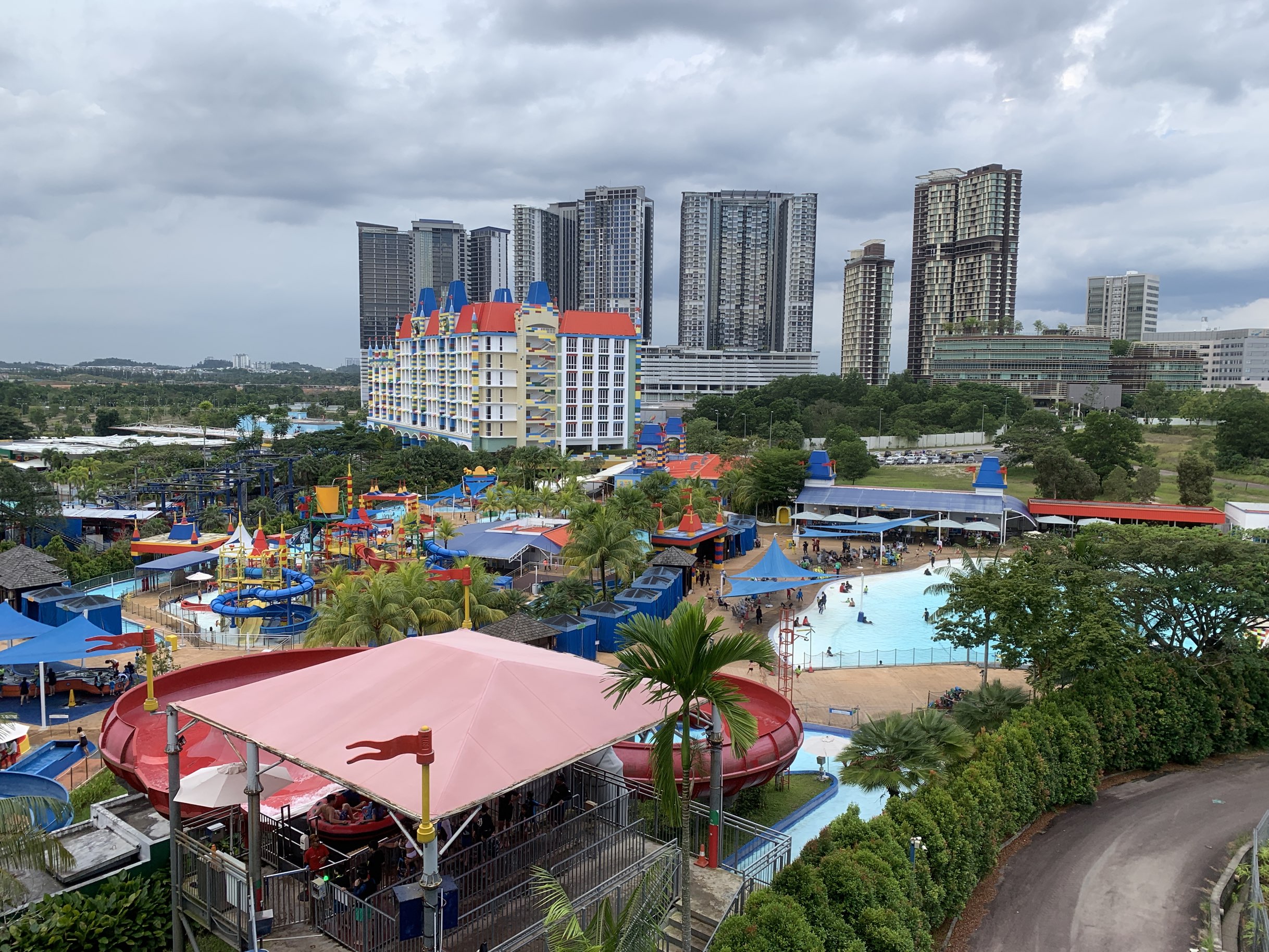 Legoland Theme Park Travel Guide 2024 - Things to Do, What To Eat ...