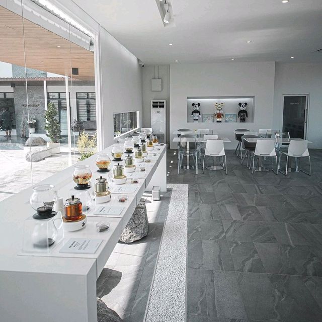 Mooyoo Cafe | Trip.com Bangkok