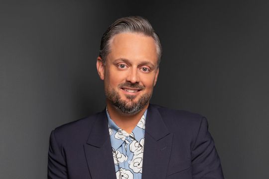 Netflix Is A Joke Presents: Nate Bargatze: Big Dumb Eyes World Tour ...